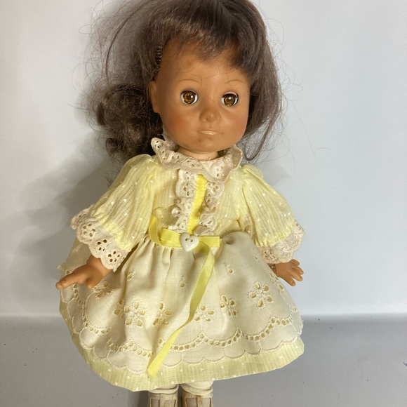 gata | Toys | Vintage 987 Gata Baby Doll 11 Sleepy Eyes Yellow Dress ...
